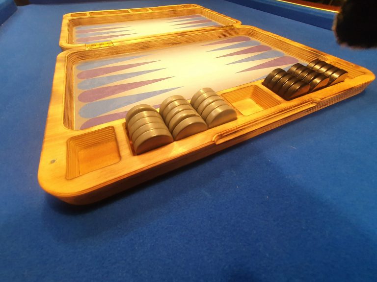 Cocoon Boards : Brighton Summer Open Backgammon Tournament